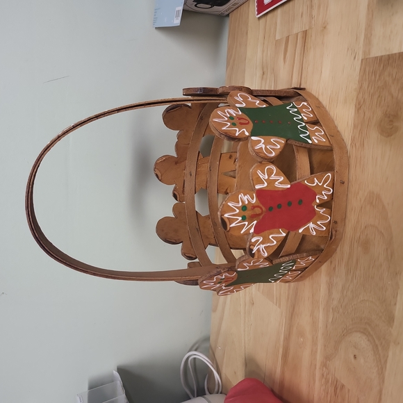 Accents | Vintage Christmas Gingerbread Wicker Basket | Poshmark